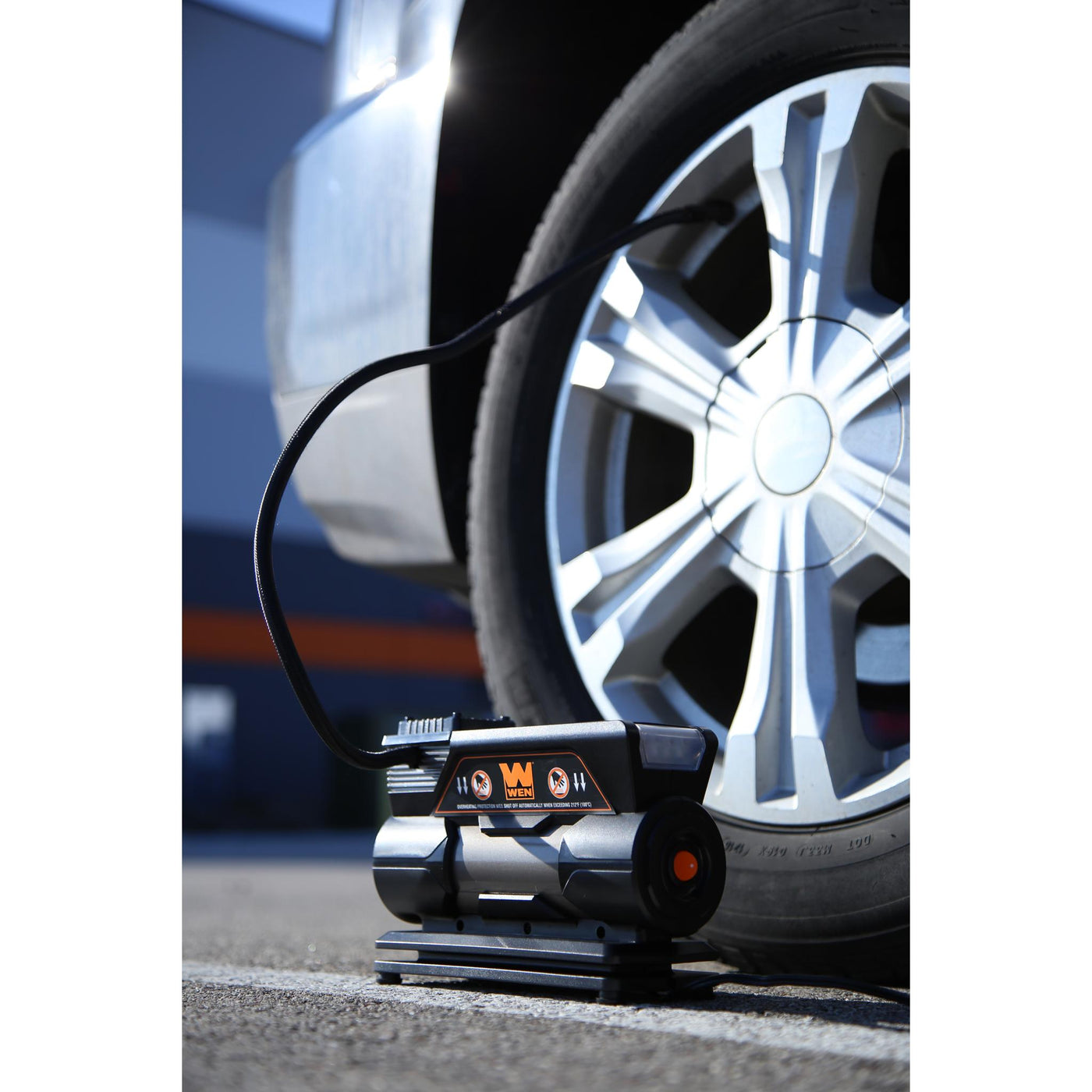 WEN AA2230 12V 100 PSI 1.25 CFM Portable Air Compressor and Tire Infla ...